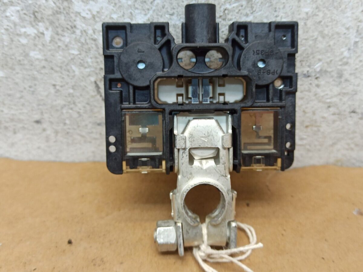 Lexus IS300H MK3 2016-2020 Battery Terminal – motopart.com.au